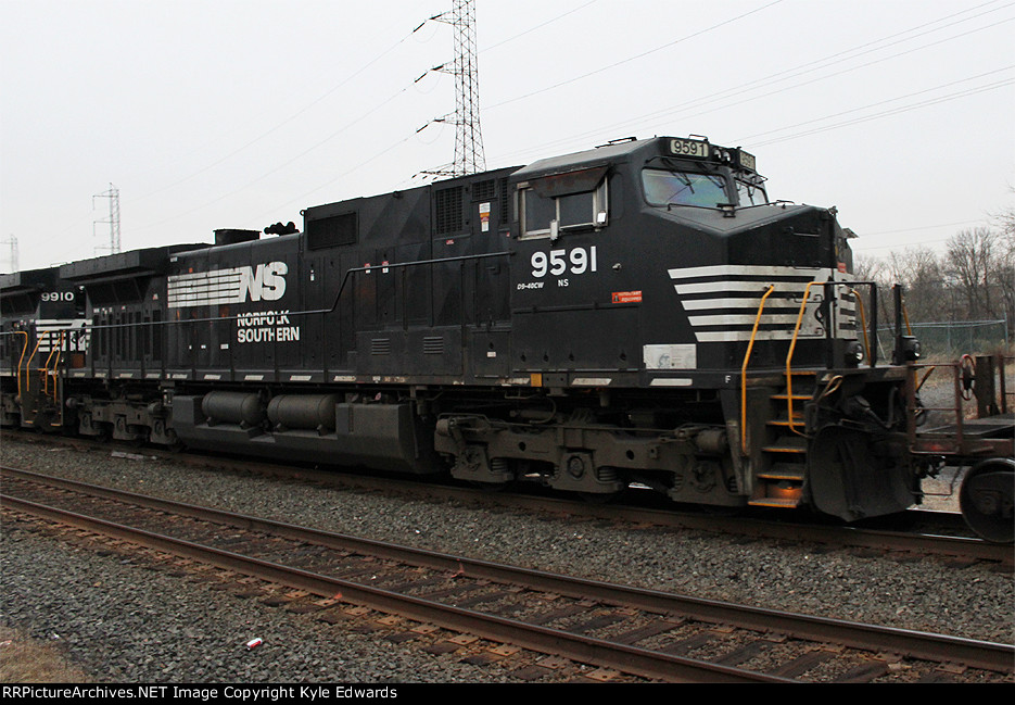 NS C40-9W #9591 on 64J